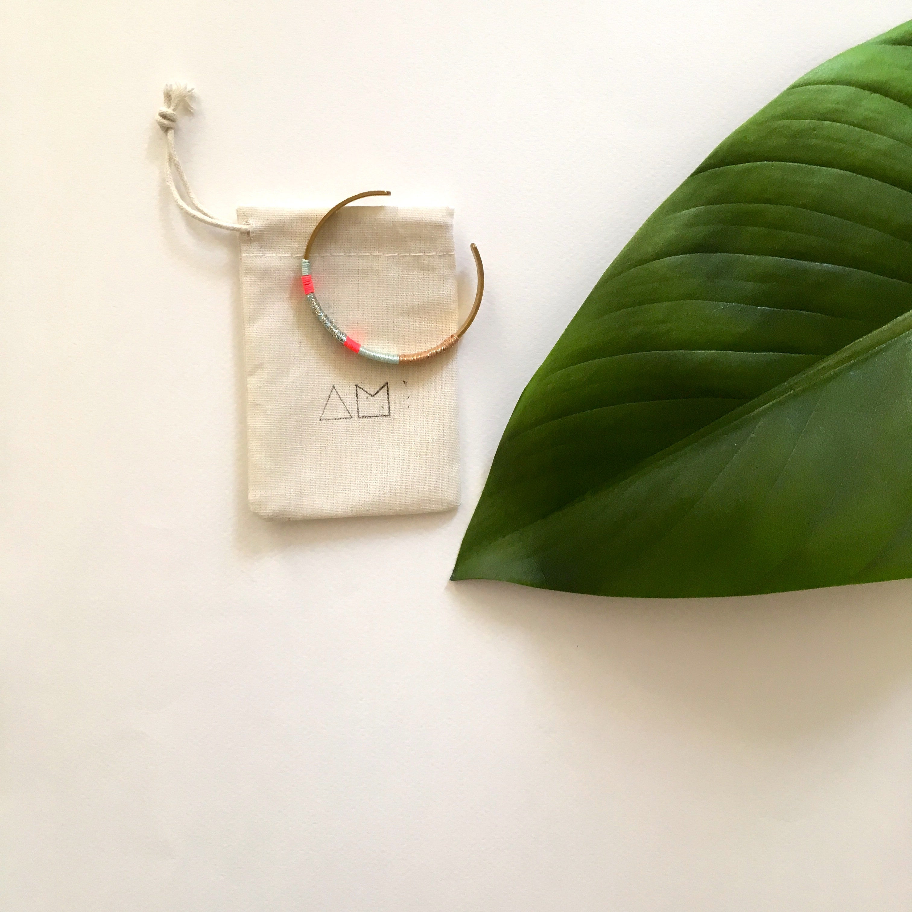 On a craqué pour les bijoux Maison Mönik – MIMITIKA